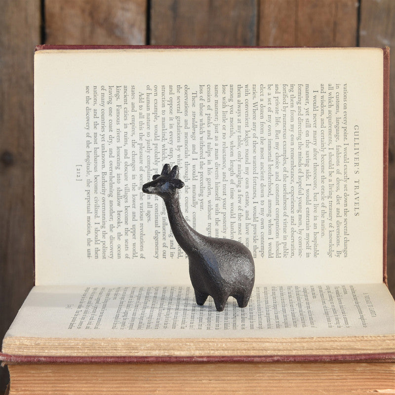 HomArt Botero Critter Giraffe, Cast Iron - Brown– AREO